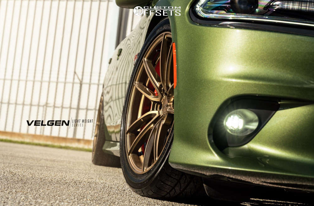 2018 Dodge Charger with 20x9.5 18 Velgen Vf5 and 275/40R20 Nitto Motivo ...