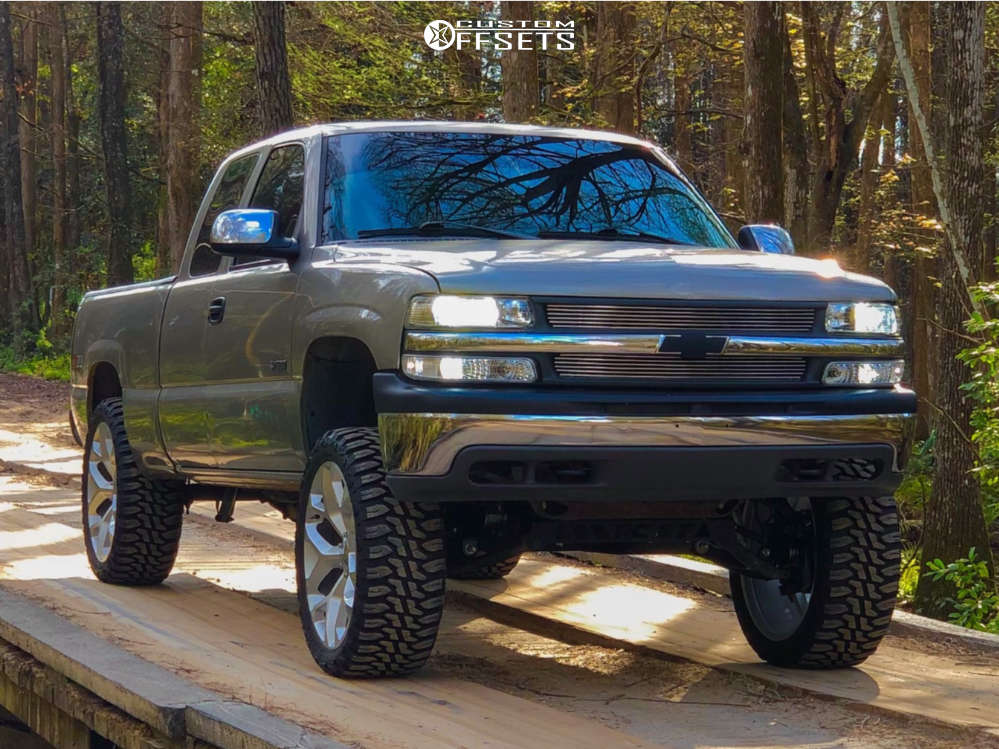 2001 Chevrolet Silverado 1500 with 24x10 31 Strada Replicas Gm ...