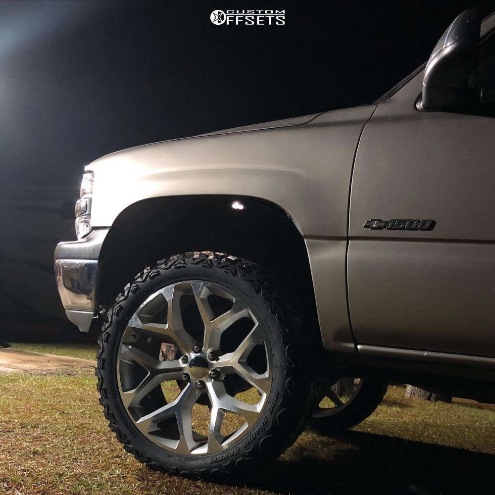 2001 Chevrolet Silverado 1500 with 24x10 31 Strada Replicas Gm ...