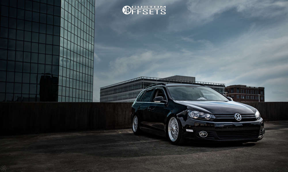 2013 Volkswagen Jetta with 17x8 39 BBS Super Rs and 225/45R17 Michelin ...