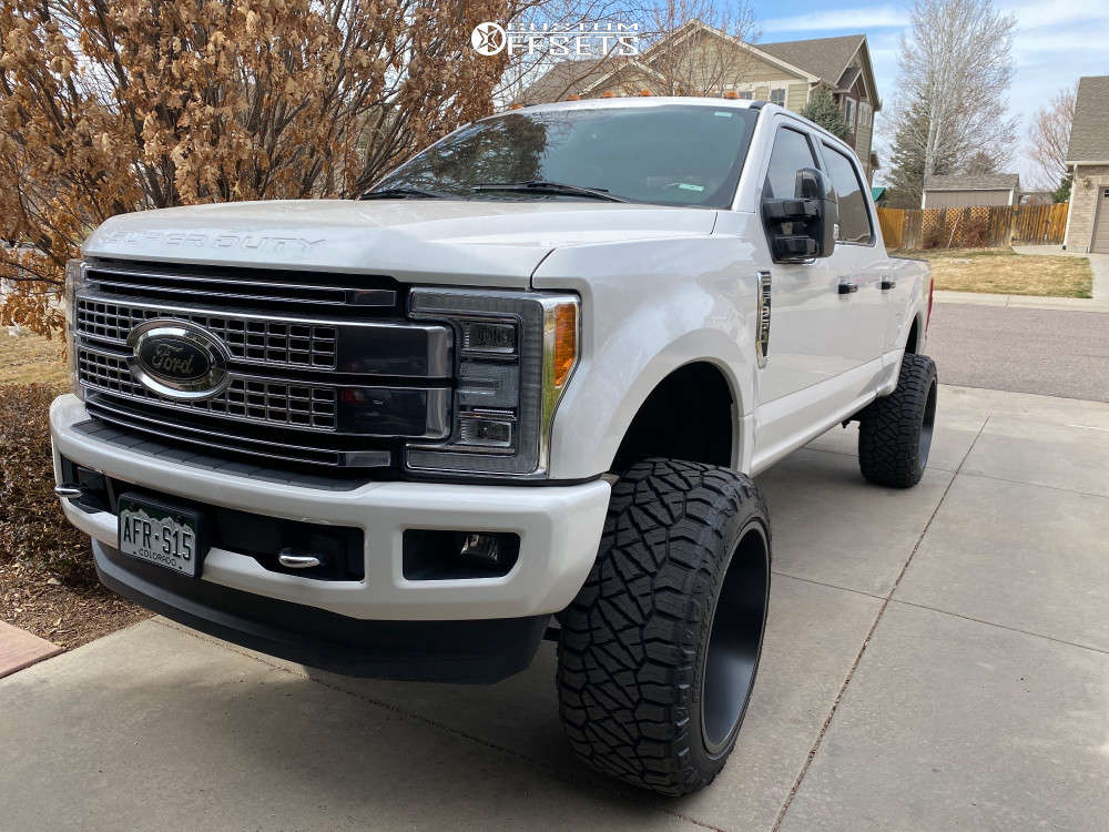 2017 Ford F-350 Super Duty with 24x14 -76 Hostile Jigsaw and 37/13.5R24 ...