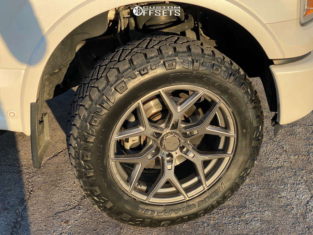 2016 Ford F-150 with 20x9 12 VenomRex Vr601 and 275/60R20 Nitto Ridge ...