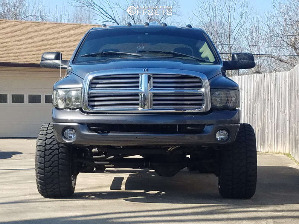 2004 Dodge Ram 2500 with 22x14 -76 Dropstars Forged F60p1 and 33/14 ...