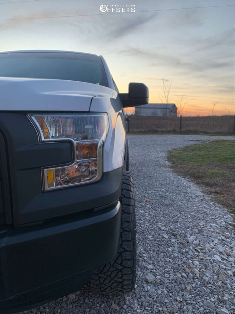 2016 Ford F-150 with 20x10 -18 Fuel Maverick and 275/55R20 Fuel Gripper ...