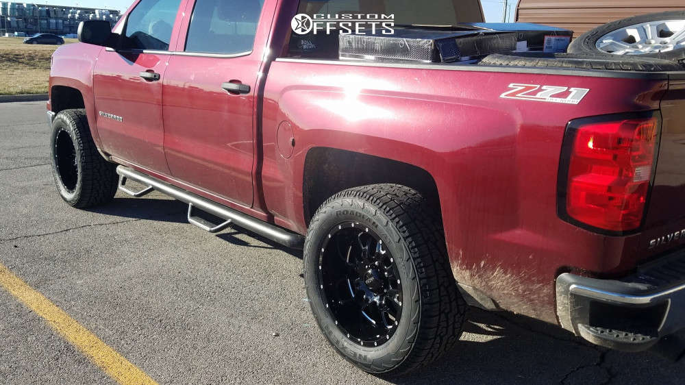 2014 Chevrolet Silverado 1500 with 20x10 -25 Ultra Hunter and 305/55R20 ...