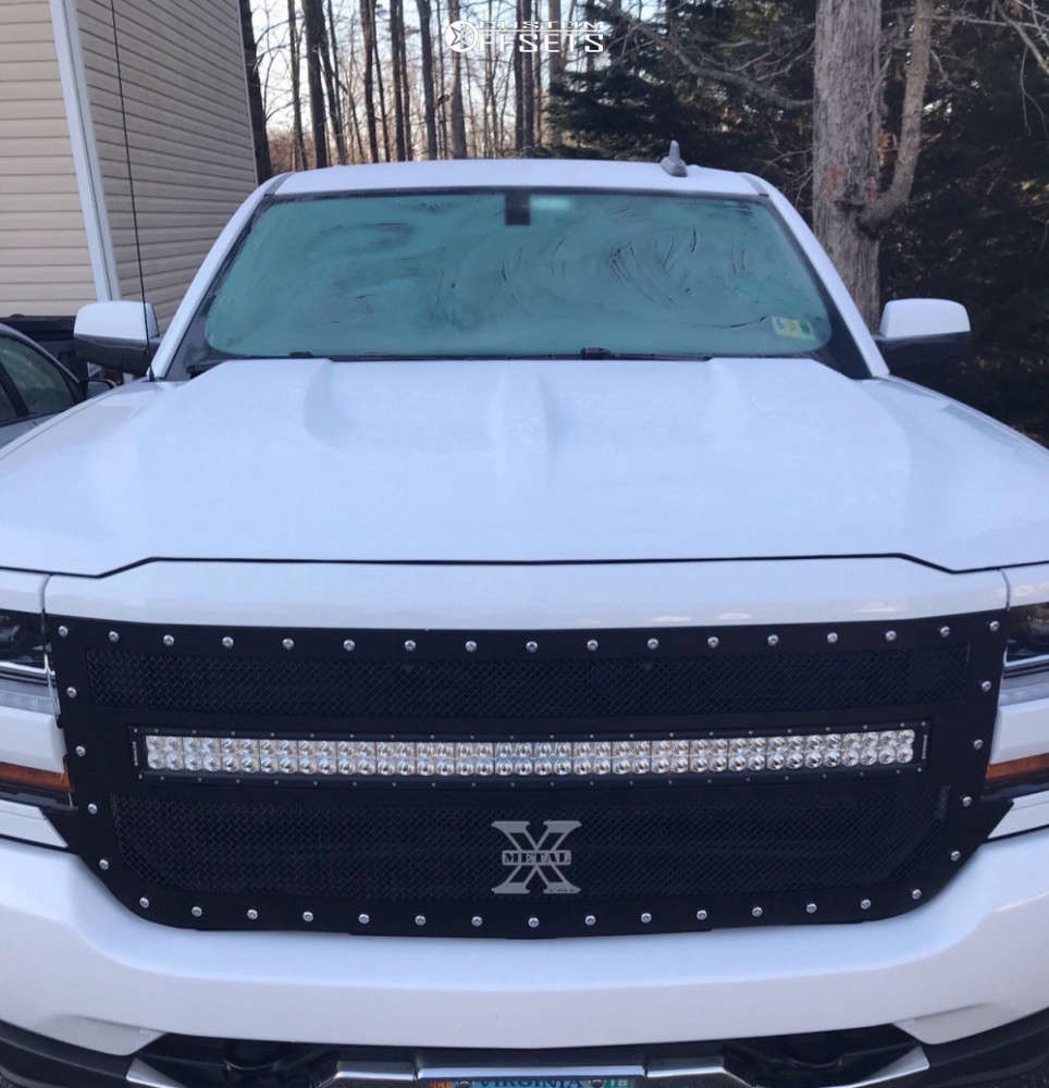 2018 Chevrolet Silverado 1500 with 20x9 0 Dropstars 645mb and 275/55R20 ...
