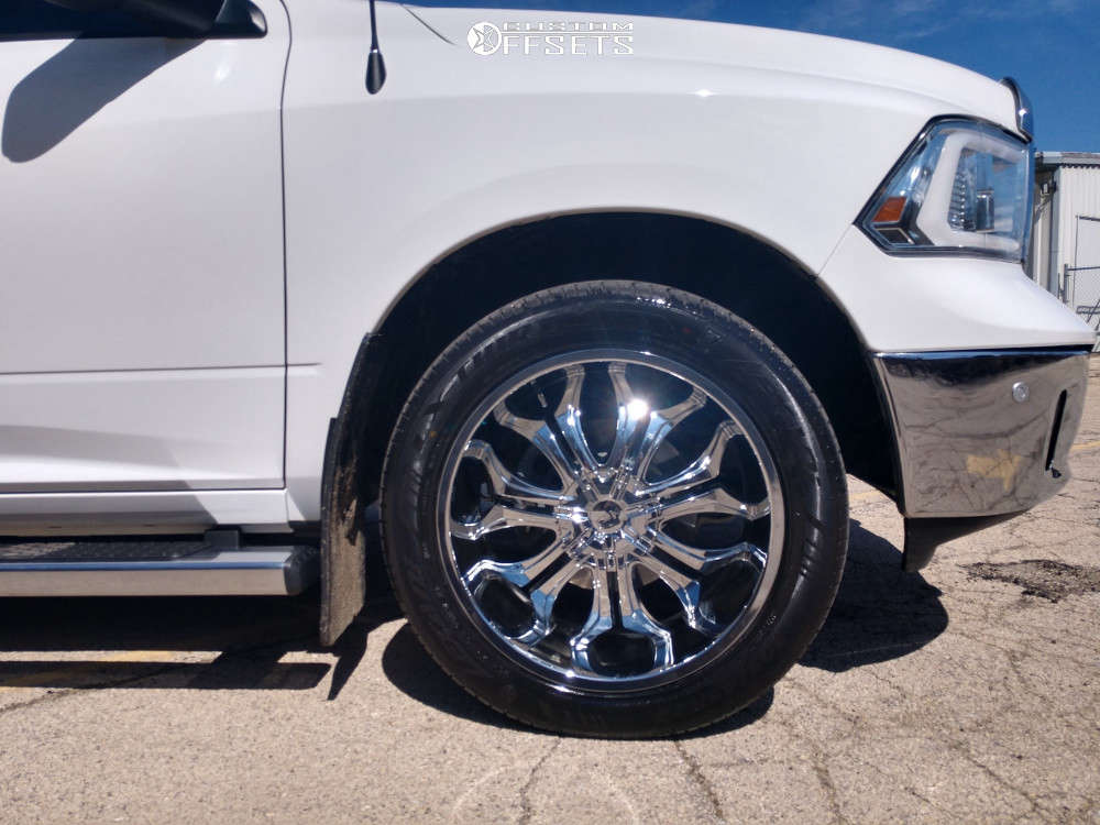 2014 Ram 1500 with 22x9.5 15 VCT Godfather and 32/10.5R22 Lexani Lx ...