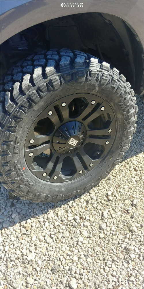 2011 Toyota Tundra with 20x9 18 XD Monster and 295/60R20 Maxxis Razr Mt ...