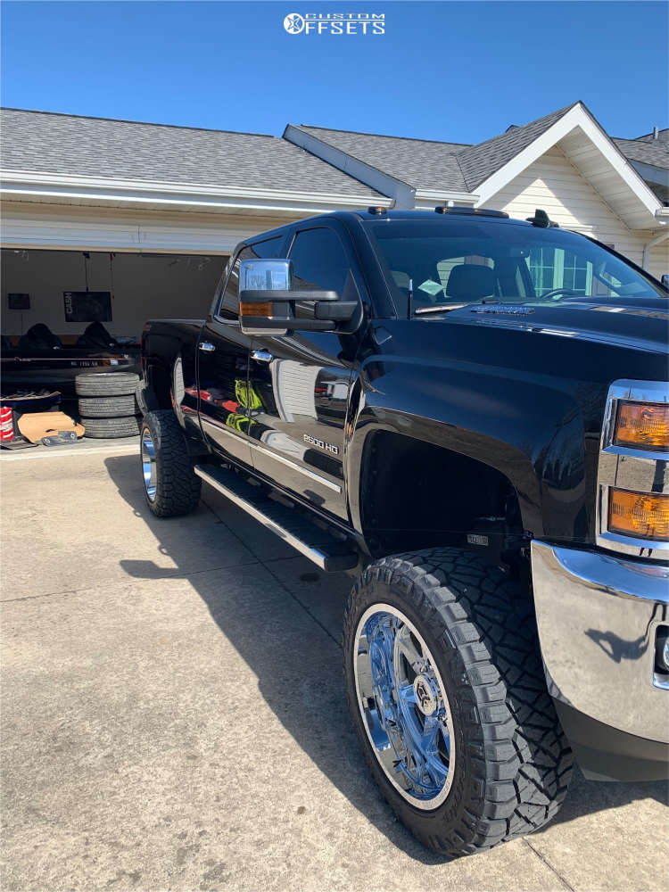 2019 Chevrolet Silverado 2500 HD with 22x12 -44 Dropstars 655c and 35/ ...