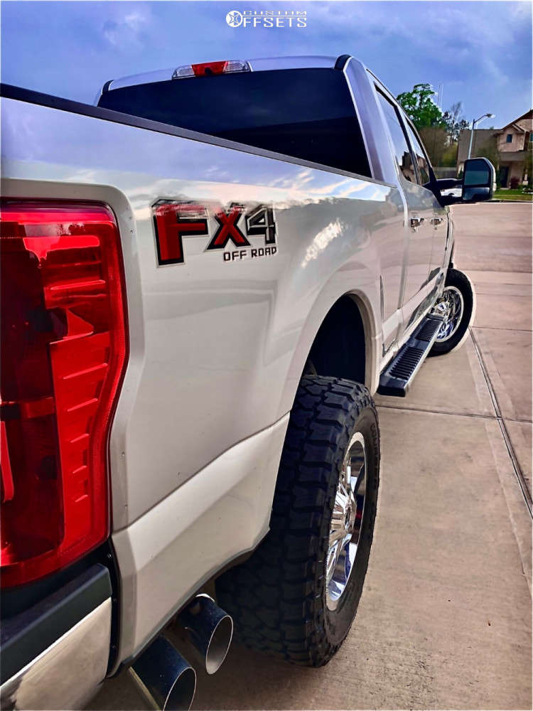 2019 Ford F-250 Super Duty with 20x9 -12 RBP 73R and 35/12.5R20 ...