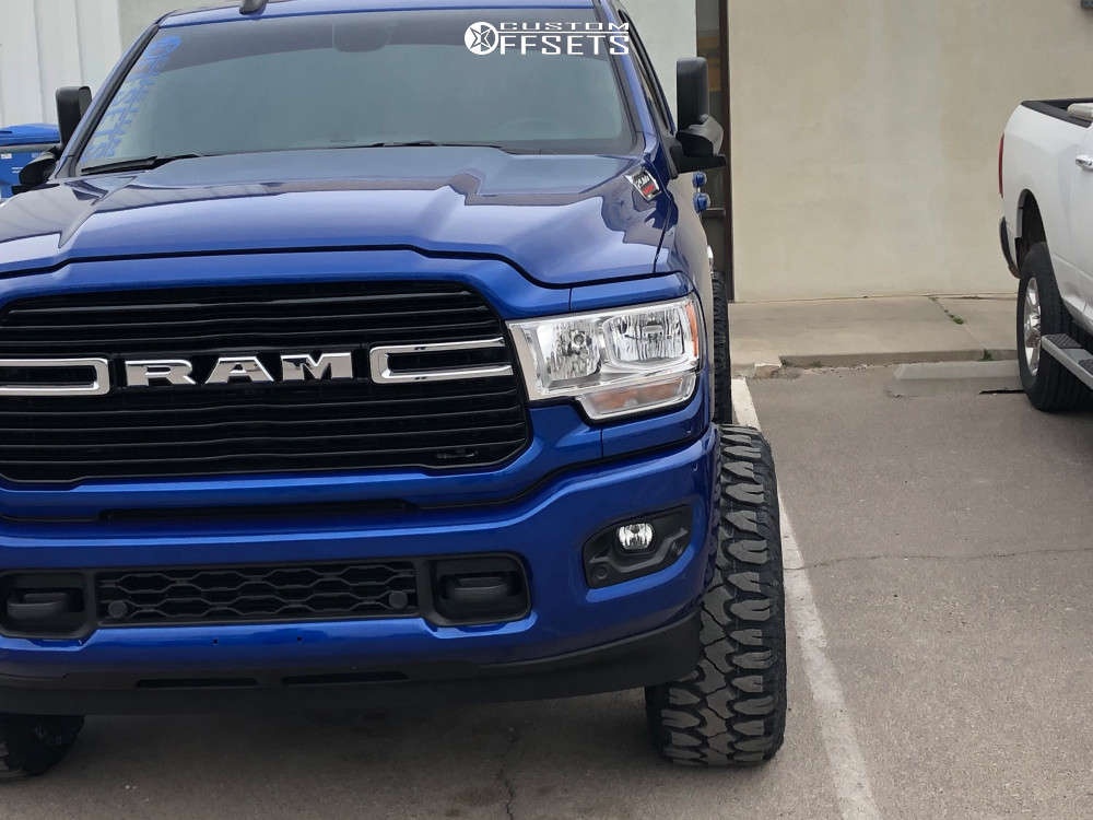 2019 Ram 2500 with 20x12 -44 Hostile Demon and 35/12.5R20 Milestar ...