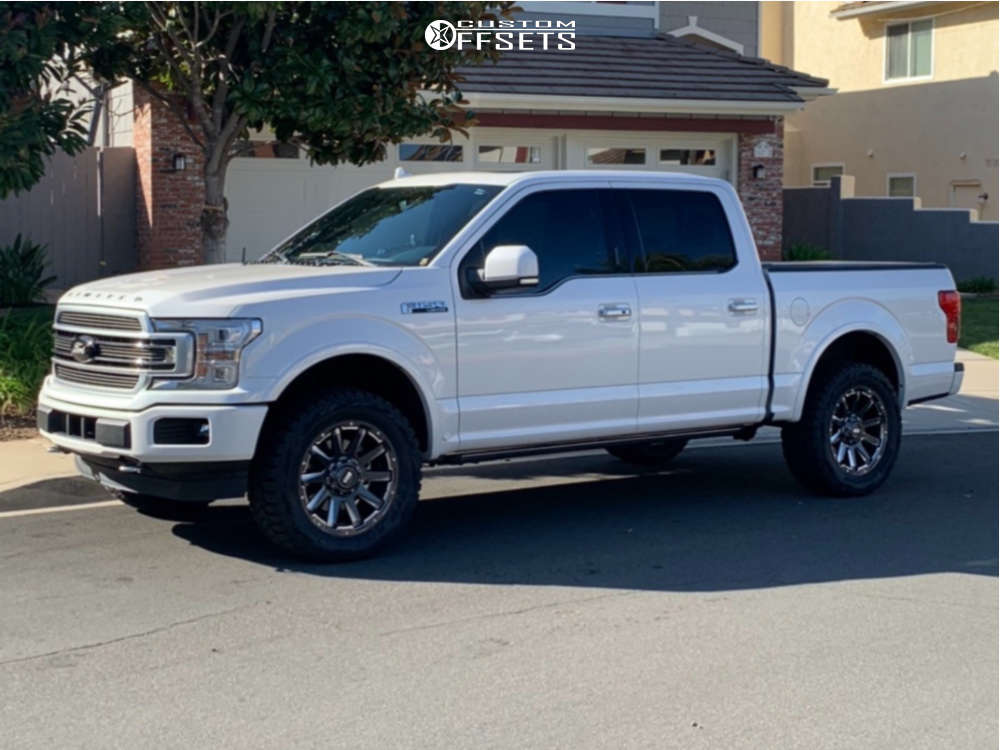 2018 Ford F-150 with 20x9 15 Grid Gd05 and 305/55R20 Toyo Tires Open ...