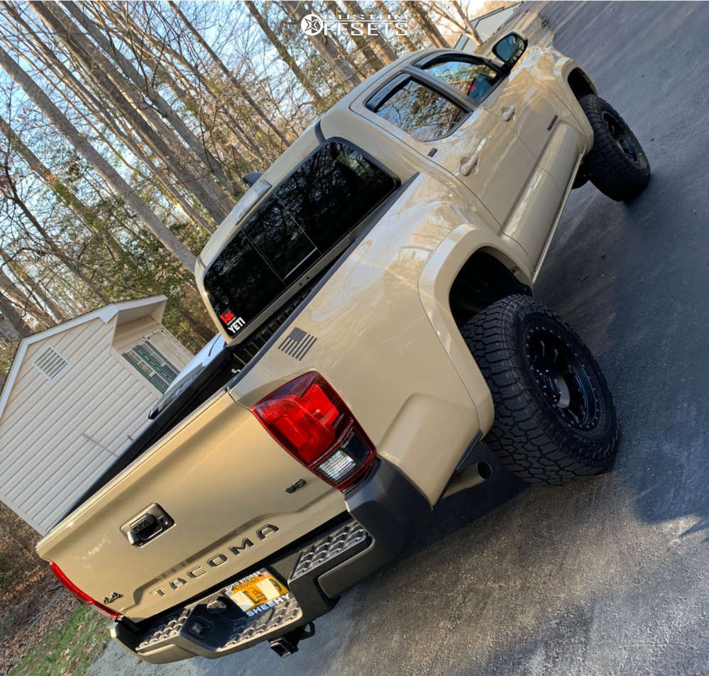 2020 Toyota Tacoma with 17x8.5 Pro Comp Series 34 and 265/70R17 Falken ...