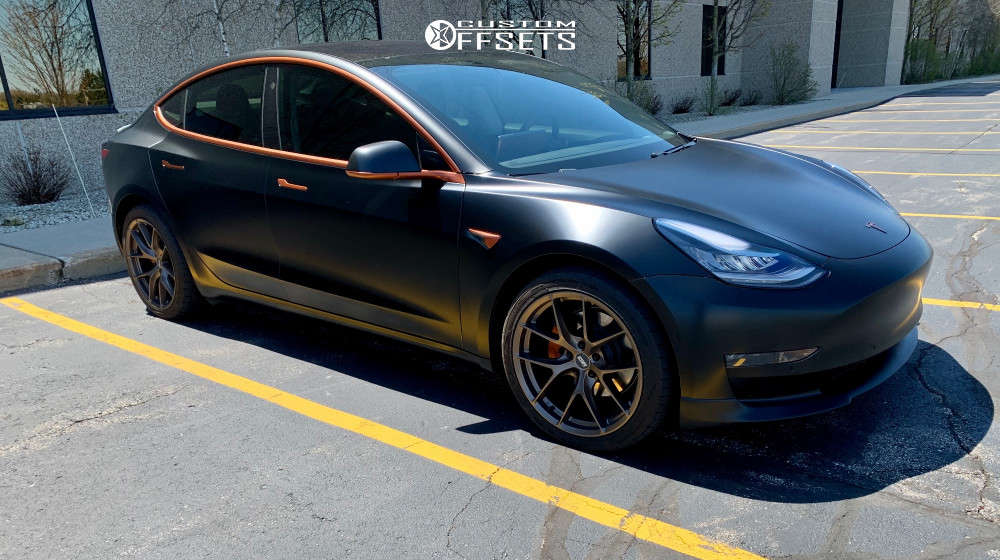 2018 Tesla 3 with 19x9.5 35 ESR RF2 and 265/35R19 Nitto Nt555 and Stock ...