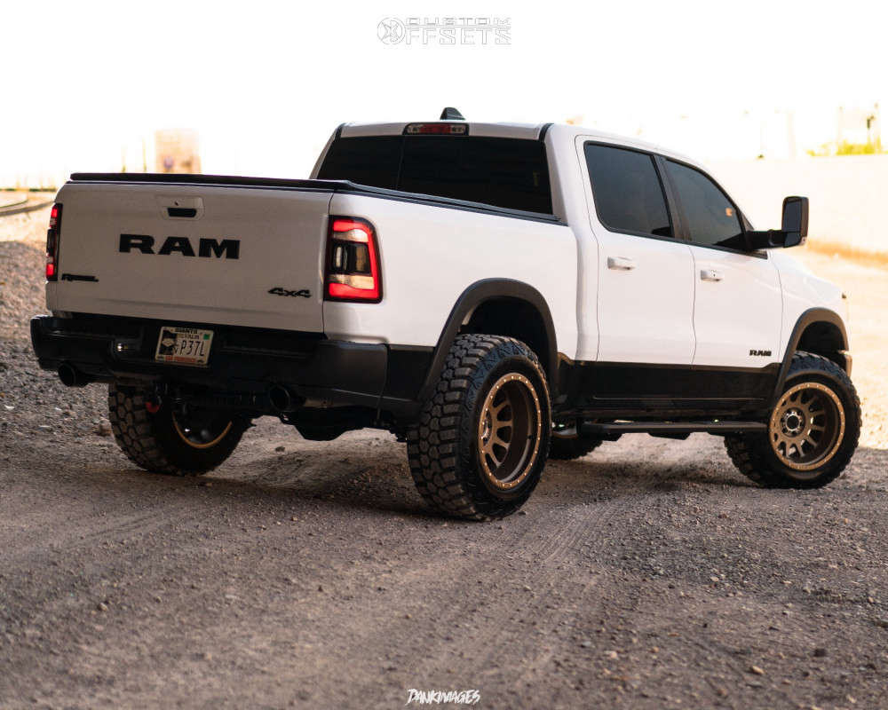 2019 Ram 1500 with 20x12 -52 Method Mr605 and 35/12.5R20 RBP Repulsor ...