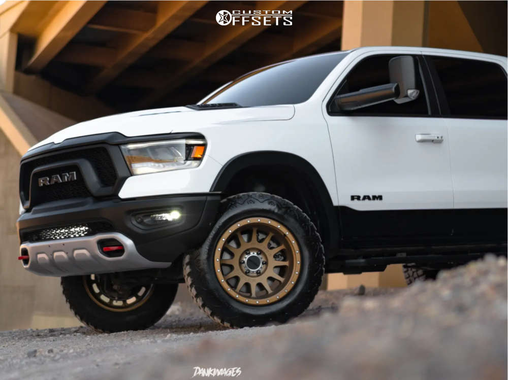 2019 Ram 1500 with 20x12 -52 Method Mr605 and 35/12.5R20 RBP Repulsor ...