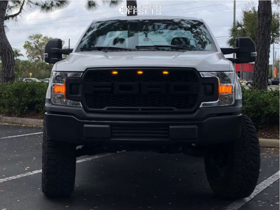 2018 Ford F-150 with 20x10 -25 Ultra Menace and 37/12.5R20 Milestar Patagonia Mt and Suspension ...