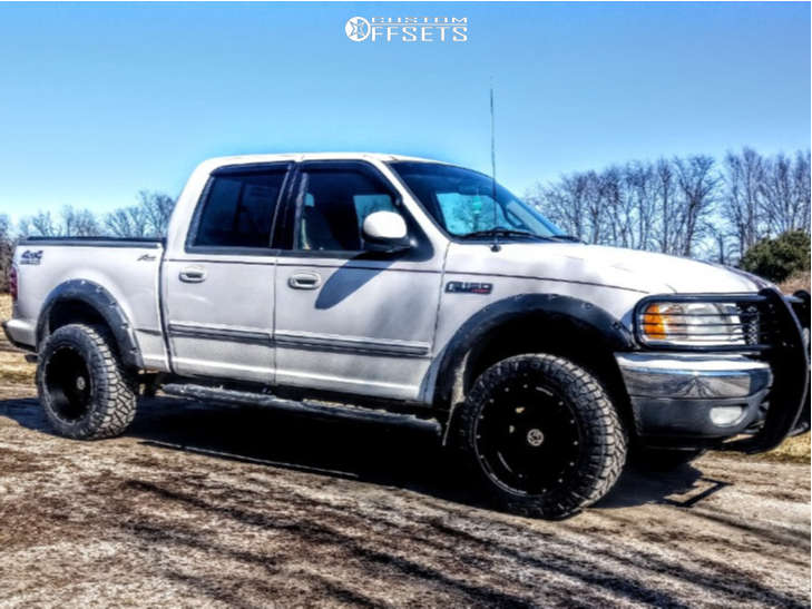 2001 Ford F-150 with 20x12 -44 Anthem Off-Road Avenger and 33/12.5R20 ...