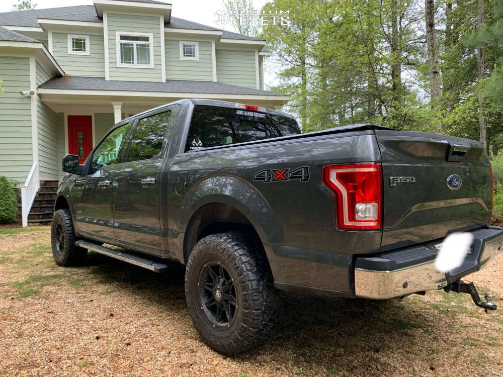 2015 Ford F-150 with 17x9 -12 Mayhem Rampage and 33/12.5R17 Nitto Ridge ...