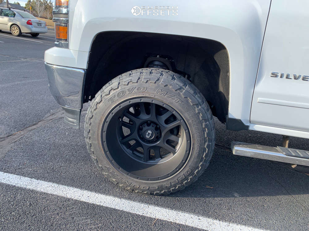2015 Chevrolet Silverado 1500 with 20x12 -51 Vision Split and 275/65R20 ...