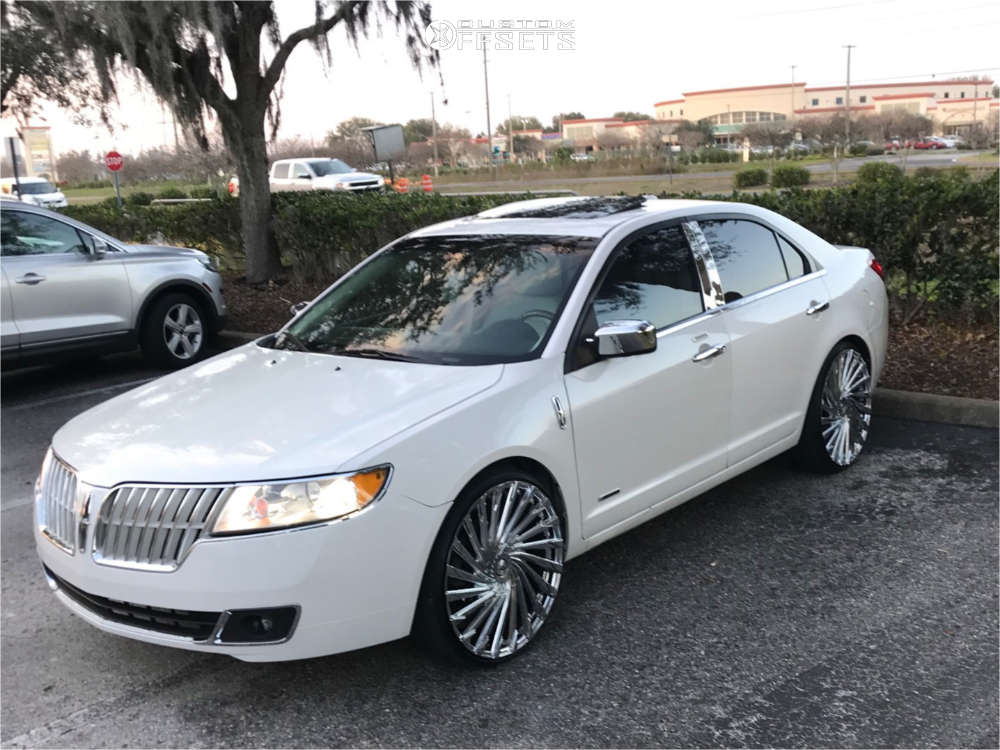 2011 Lincoln MKZ with 22x9 39 Azara Aza-501 and 225/30R22 Delinte D7 ...