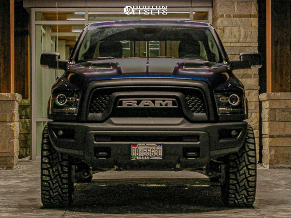 2019 Ram 1500 Classic with 20x9 1 Fuel Avenger and 35/12.5R20 Toyo ...