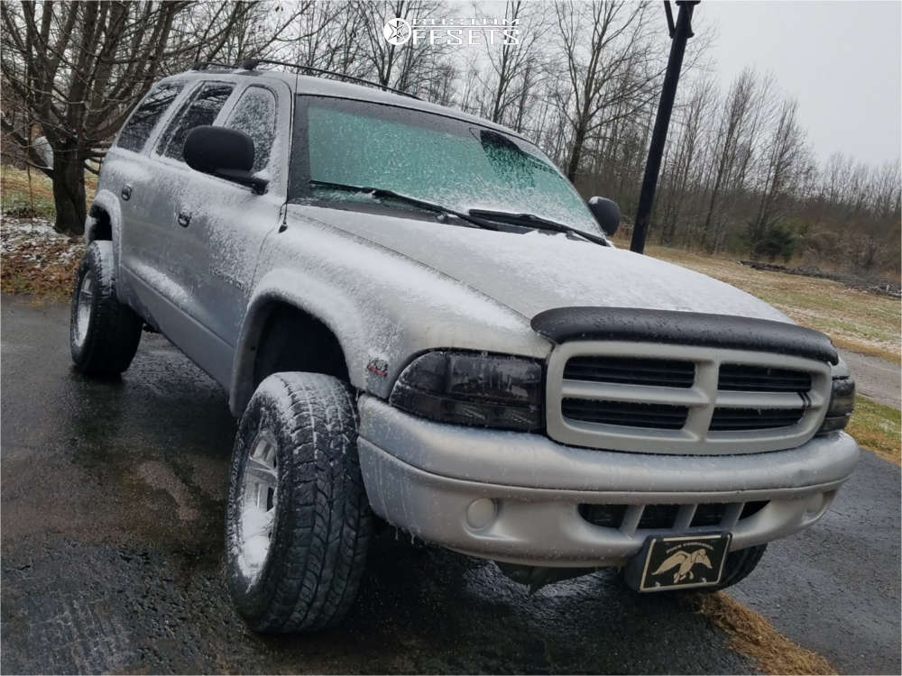 1999 Dodge Durango with 15x8 -19 Pacer Warrior and 31/10.5R15 Yokohama ...