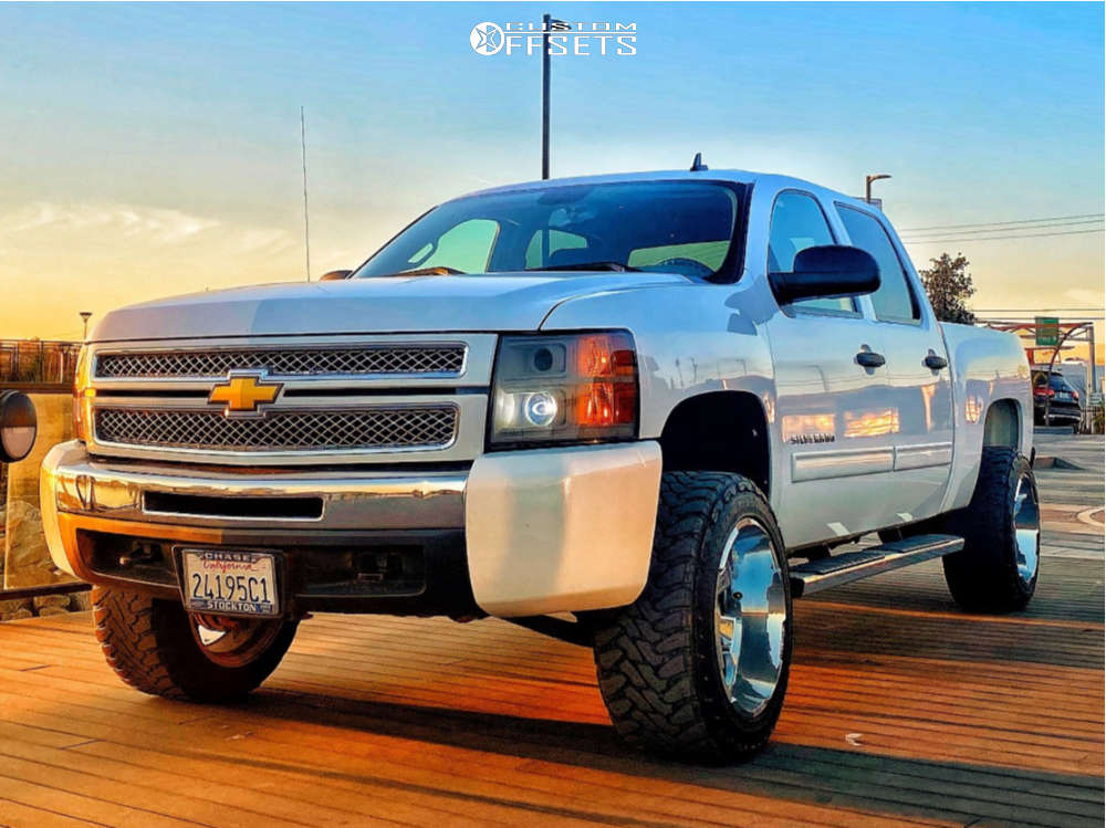 2010 Chevrolet Silverado 1500 with 20x12 -44 Hostile H103 and 295/55R20 ...