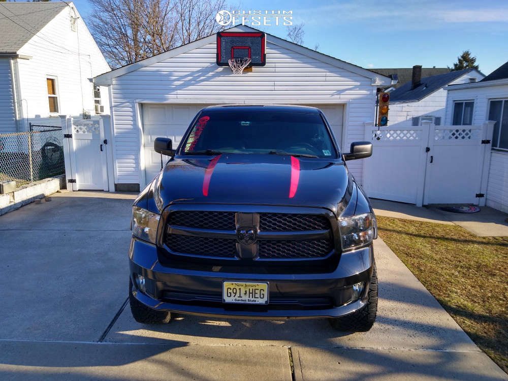 2016 Ram 1500 with 22x10 -24 Fuel Sledge and 325/50R22 Fuel Gripper At ...