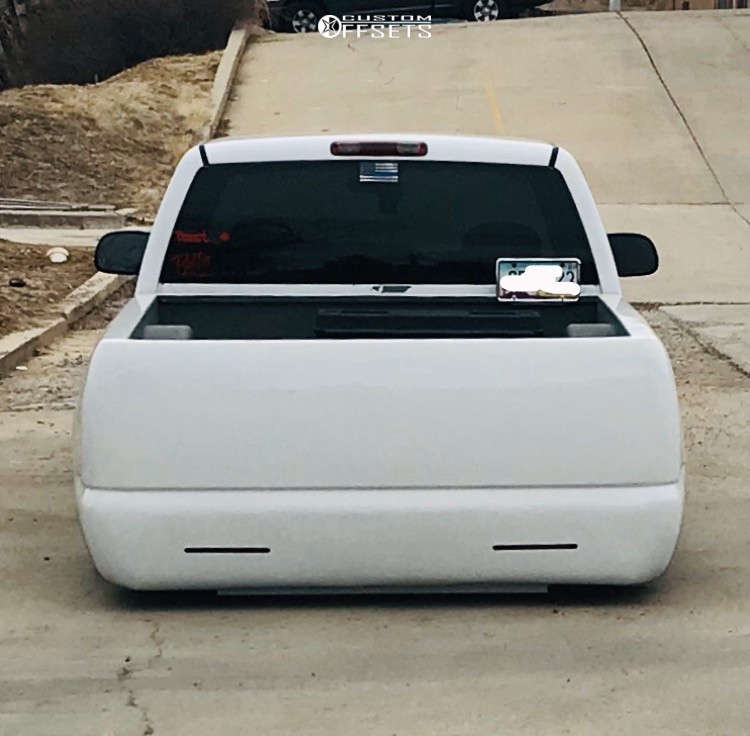 2003 Chevrolet Silverado 1500 with 24x10 31 Devino DV700 and 275/35R24 ...