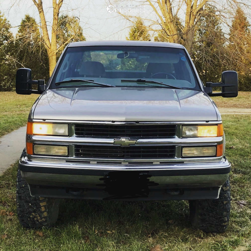 1998 Chevrolet K1500 with 17x9 -12 Dick Cepek Dc-1 and 33/12.5R17 Dick ...