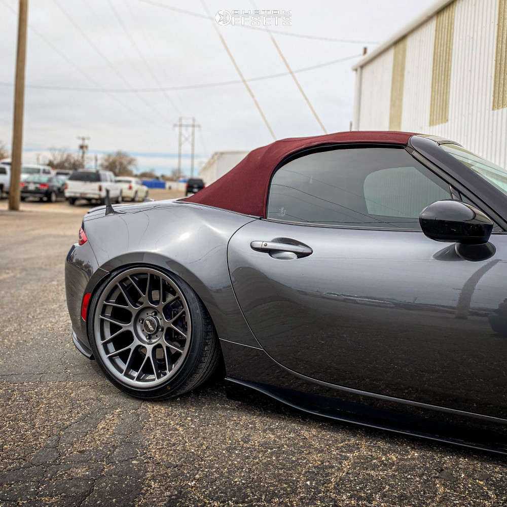 2018 Mazda MX-5 Miata with 17x8.5 20 Apex Arc-8 and 205/40R17 Nexen ...