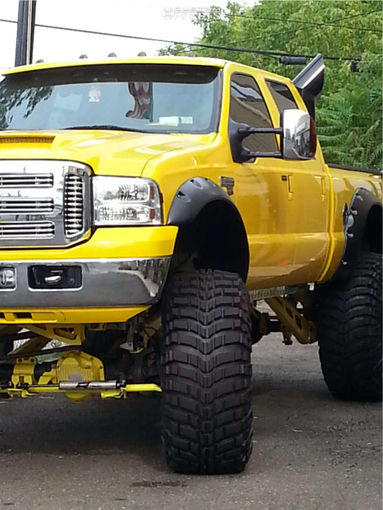 2006 Ford F-350 Super Duty with 20x12 -44 Fuel Hostage and 44/15.5R20 ...