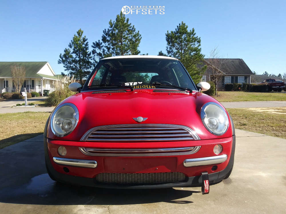 2004 Mini Cooper with 15x6.5 35 AVID1 AV8 and 175/65R15 Yokohama Avid ...