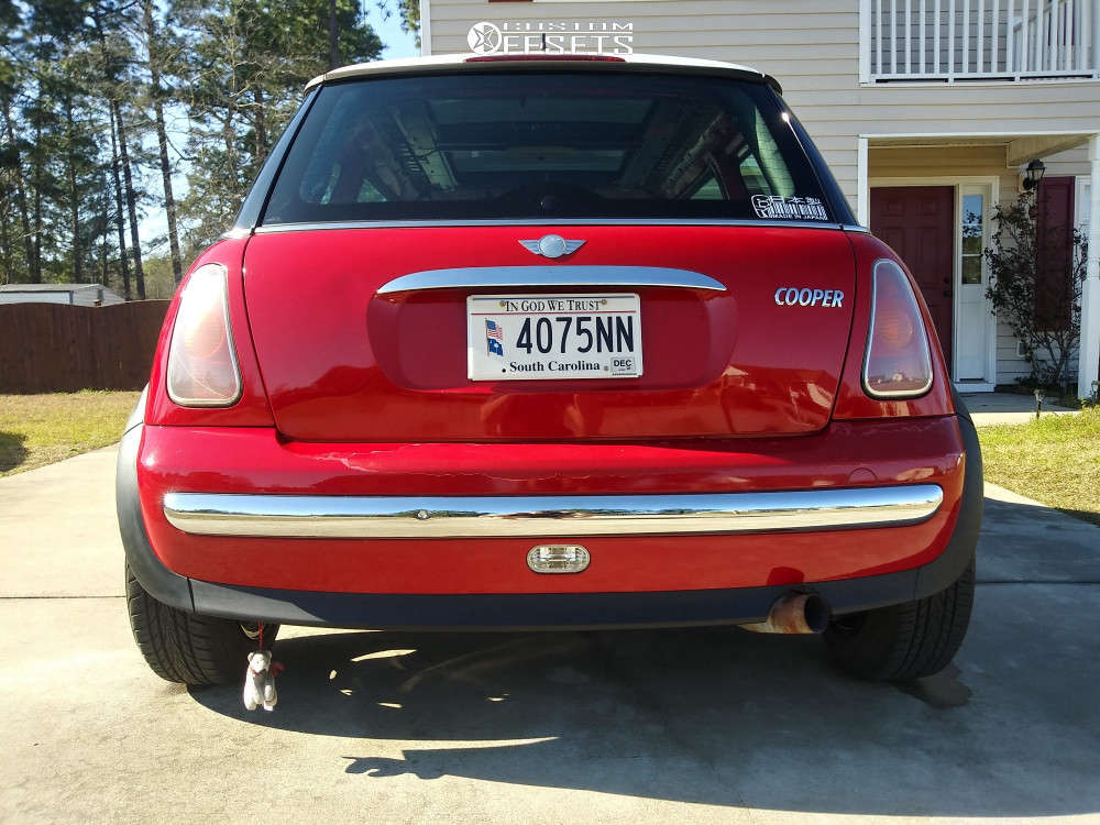 2004 Mini Cooper with 15x6.5 35 AVID1 AV8 and 175/65R15 Yokohama Avid ...