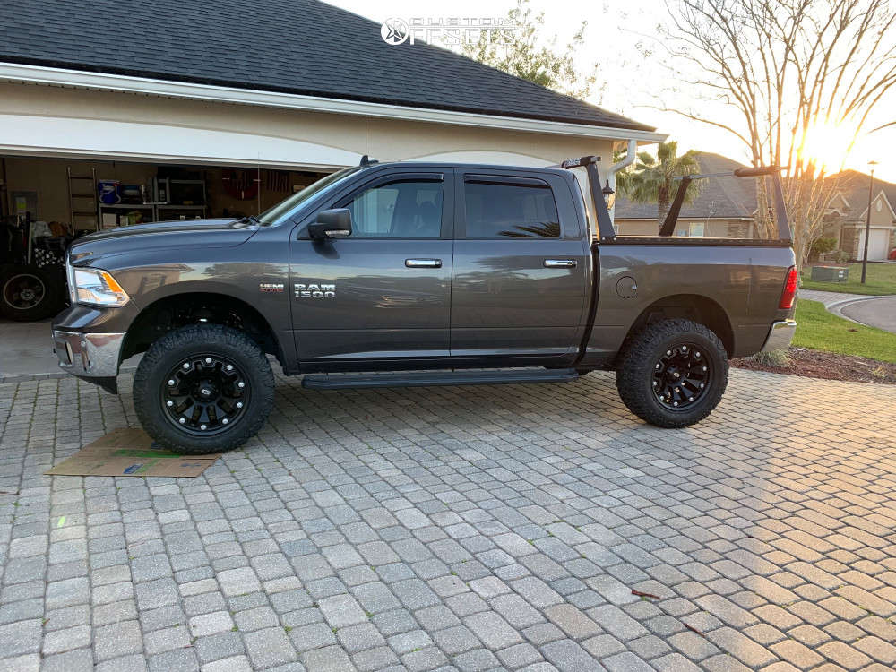 2016 Ram 1500 with 20x10 -25 Vision Armor and 35/12.5R20 Milestar ...