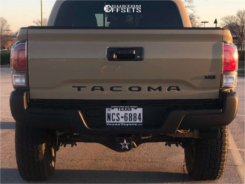 2020 Toyota Tacoma with 18x9 -12 Fuel Ripper and 35/12.5R18 Nitto Terra ...