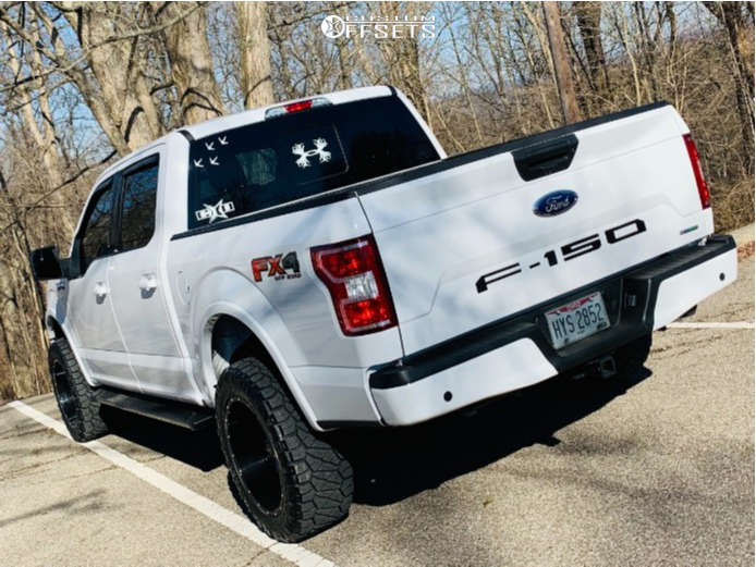 2019 Ford F-150 with 20x10 -25 Ultra Hunter and 285/55R20 Nitto Ridge ...