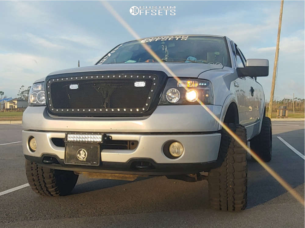 2006 Ford F-150 with 20x12 -51 ARKON OFF-ROAD Lincoln and 33/12.5R20 ...