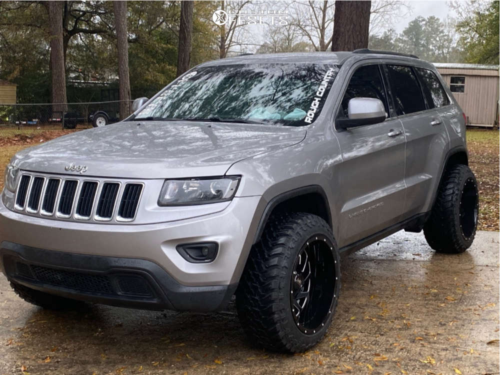 2014 Jeep Grand Cherokee with 20x12 -44 Hardrock Crusher and 285/50R20 ...