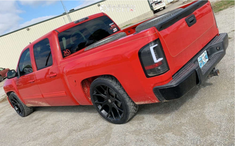 2009 Chevrolet Silverado 1500 with 22x10 30 Centerline Slingshot and ...