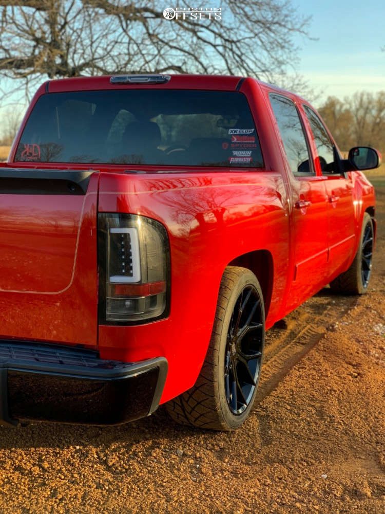 2009 Chevrolet Silverado 1500 with 22x10 30 Centerline Slingshot and ...
