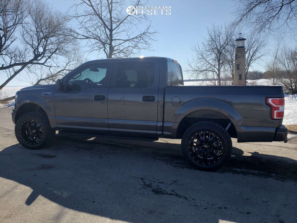 2018 Ford F-150 with 20x10 -25 Ultra Hunter and 33/12.5R20 Atturo Trail ...
