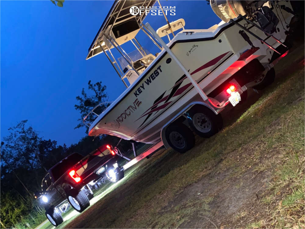 2018 Ford F-250 Super Duty with 26x14 -72 Tuff T2a and 40/15.5R26 Toyo ...