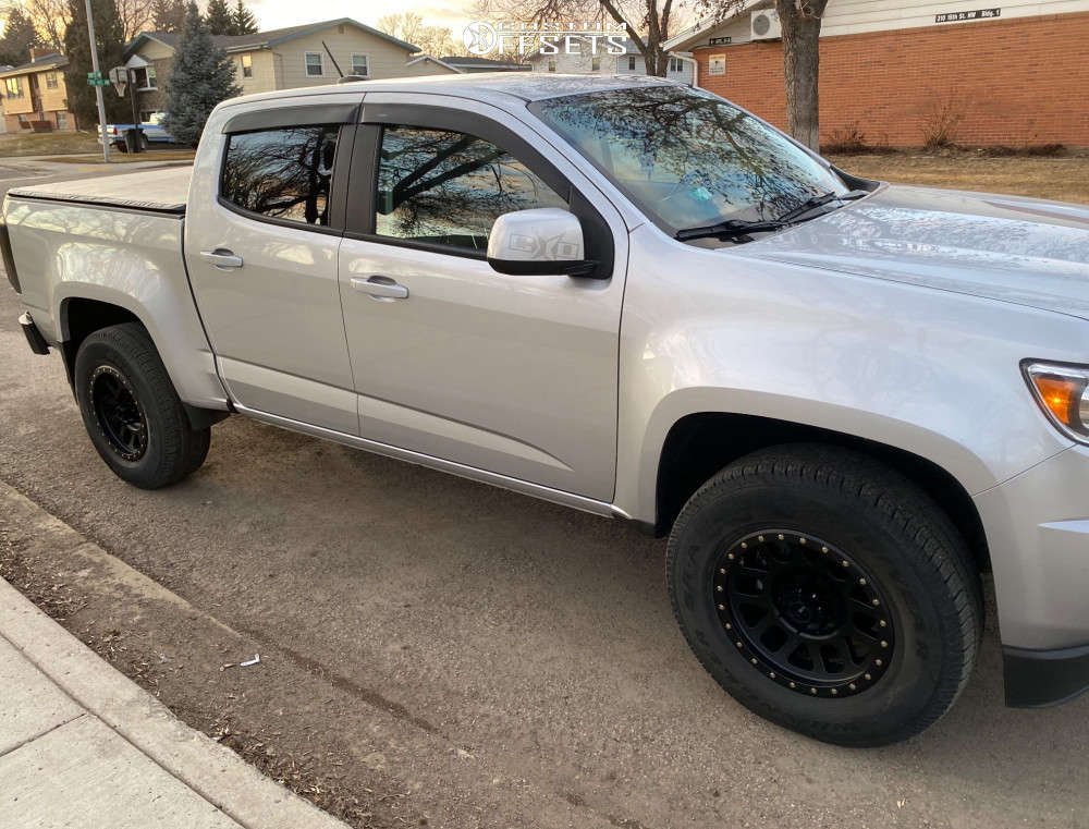 2015 Chevrolet Colorado with 17x8.5 0 Method Grid and 255/75R17 ...