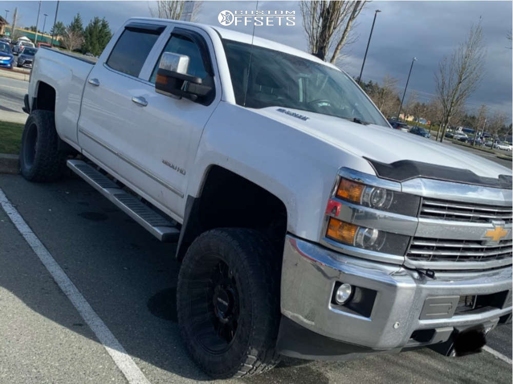2015 Chevrolet Silverado 3500 HD with 20x10 -19 Mayhem Tripwire and 33/ ...