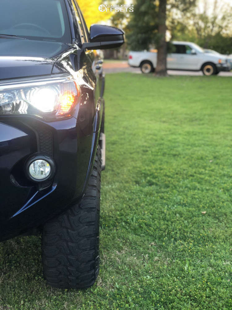 2017 Toyota 4Runner with 18x9 -12 Mamba M23 and 275/70R18 Nexen Roadian ...
