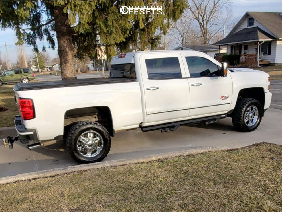 2016 Chevrolet Silverado 2500 HD with 18x9 -12 XD Spy and 305/60R18 ...