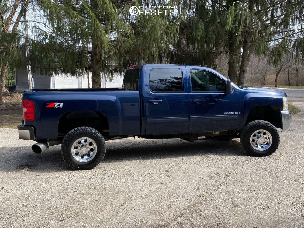 2009 Chevrolet Silverado 2500 HD with 17x9 -6 Pro Comp Series 69 and 33 ...