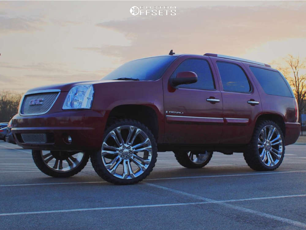 2008 GMC Yukon with 26x10 25 Eclipse Replica 298 and 35/13.5R26 RBP ...